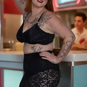 Lace Open Bottom Girdle with 6 Suspender Straps in Black Lace